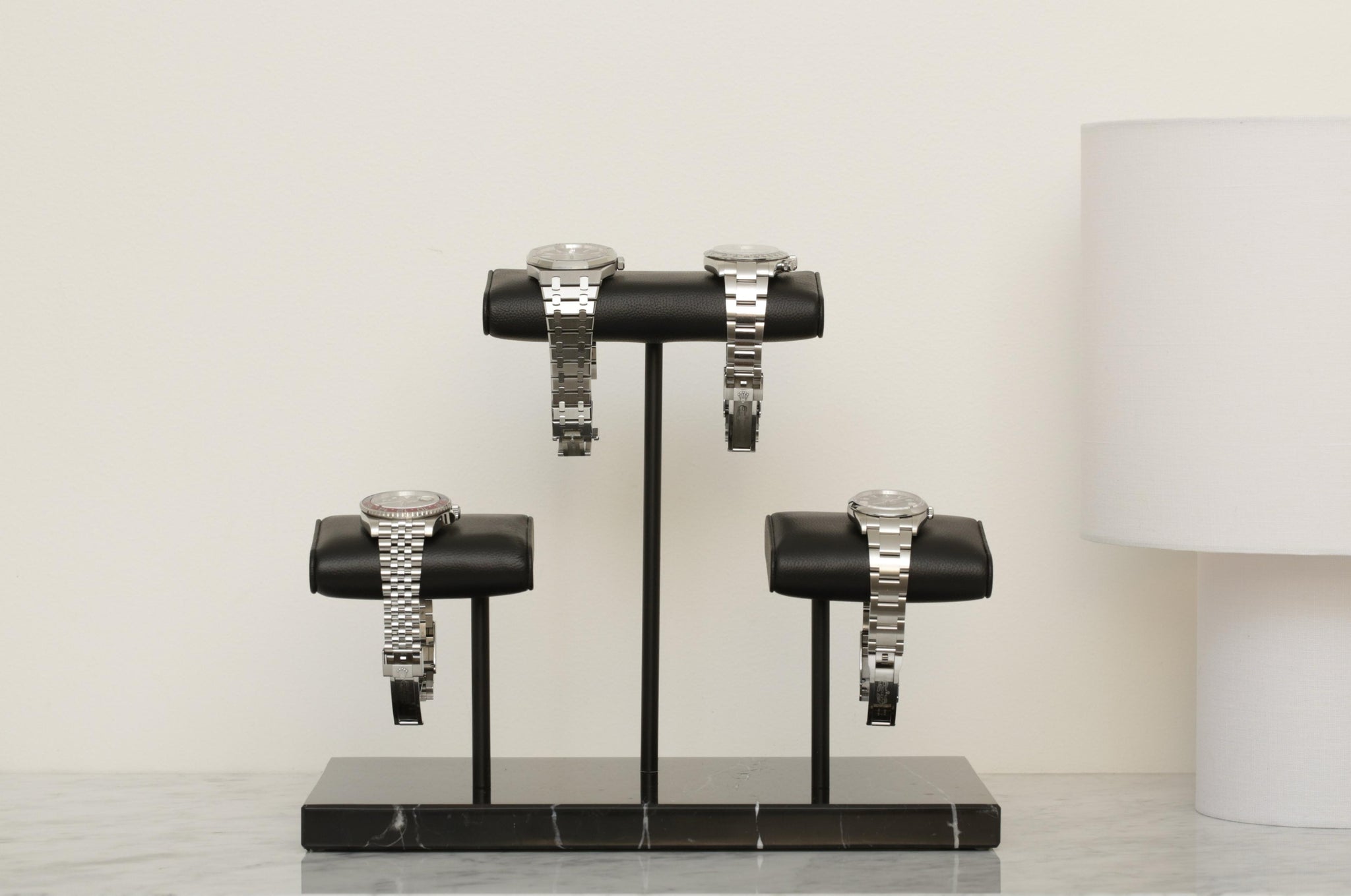 WATCH STAND CLASSIC - QUADRUPLE - BLACK & BLACK